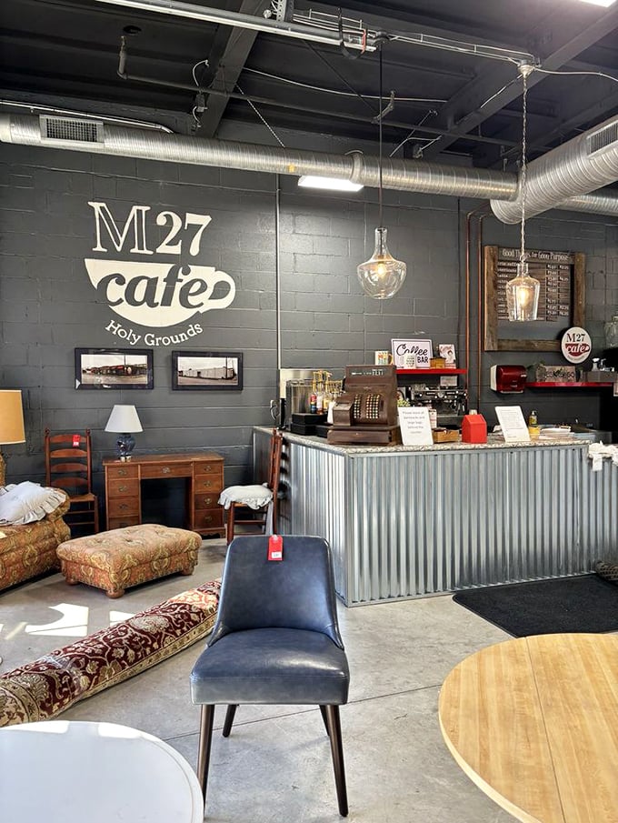 The M27 Café offers the perfect pit stop when your treasure hunting requires refueling. Shopping is hungry work, after all.