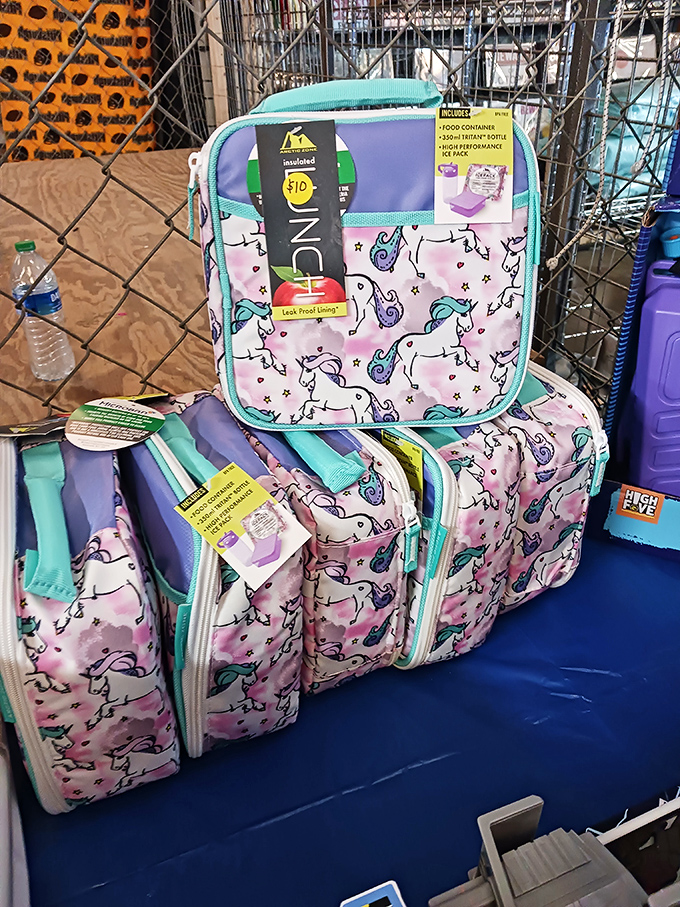 Unicorn lunch bags prove that even practical items can come with a heavy dose of whimsy—brown-bagging it never looked so magical.