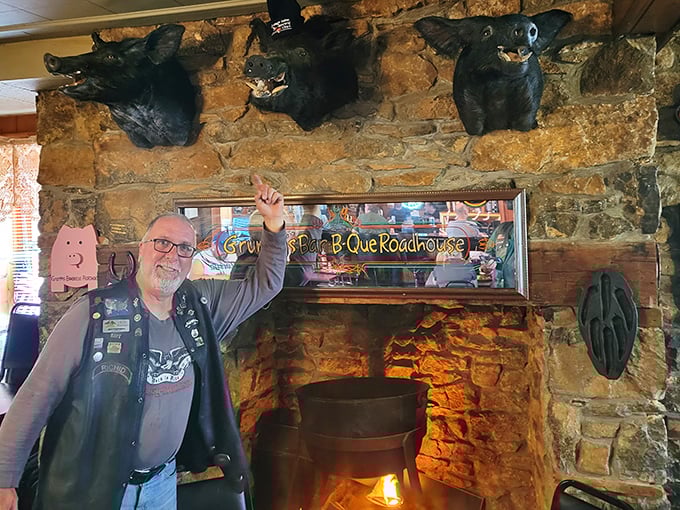 Wild boar trophies watch over a stone fireplace—the ultimate barbecue guardian spirits. Even the décor reminds you this place takes meat seriously.