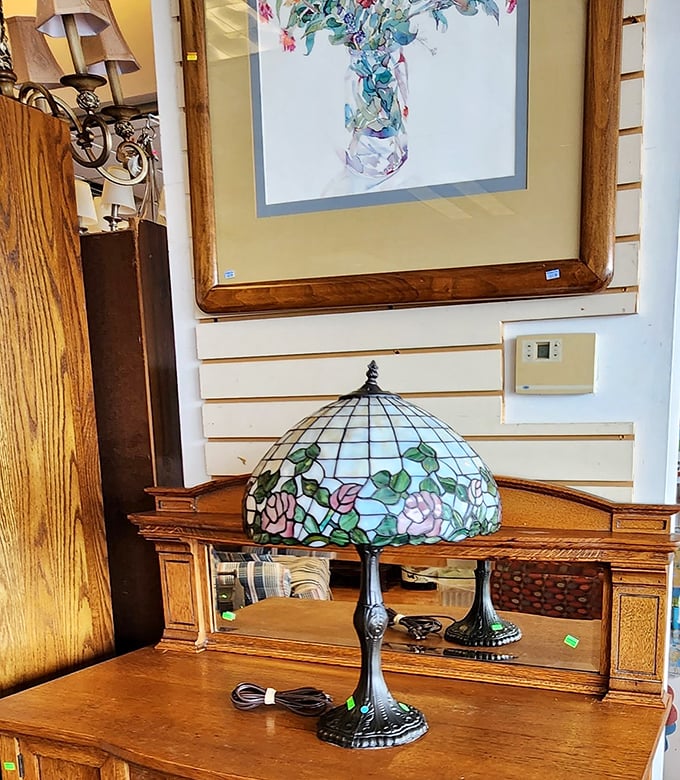 That Tiffany-style lamp isn't just lighting—it's functional art. Someone paid hundreds for this stained glass beauty that could now grace your reading nook for pocket change.