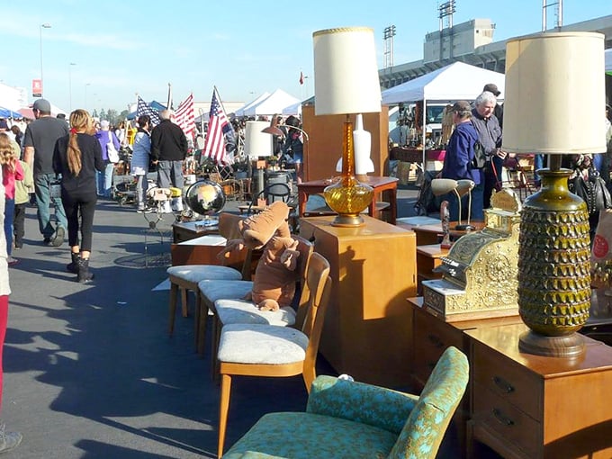 Lamps that prove electricity was more glamorous when Sinatra was crooning on the radio.
