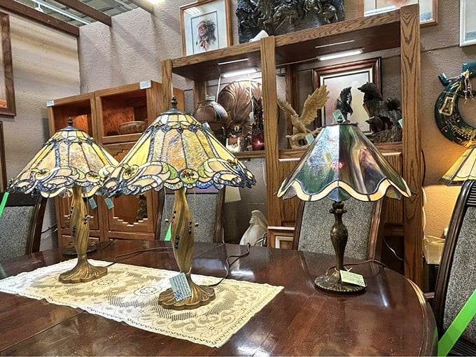 Tiffany-style lamps cast the kind of warm glow that makes everyone look good—no Instagram filter required.