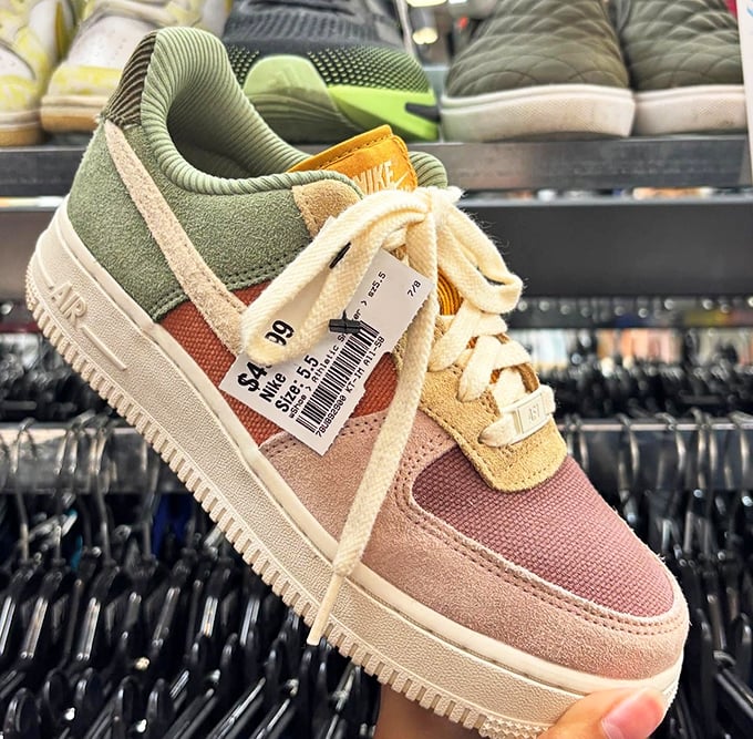 Even Nike Air Forces get the Uptown treatment – gently loved sneakers with plenty of life left, priced to make your wallet as happy as your feet.