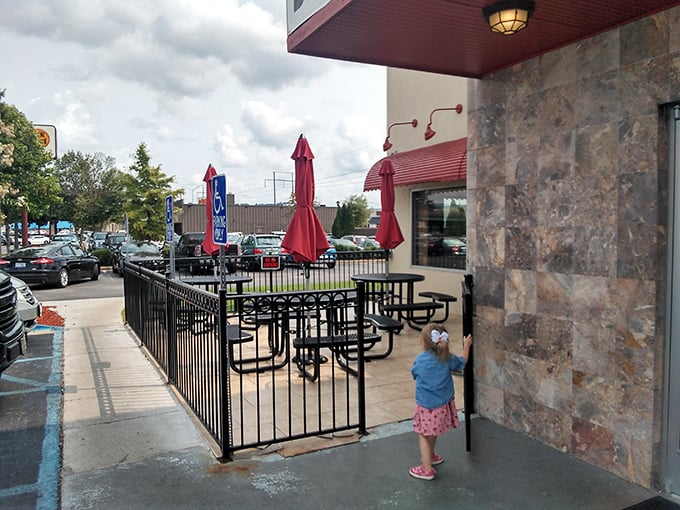 Outdoor seating for those rare moments when you want fresh air with your comfort food—Alabama sunshine optional.