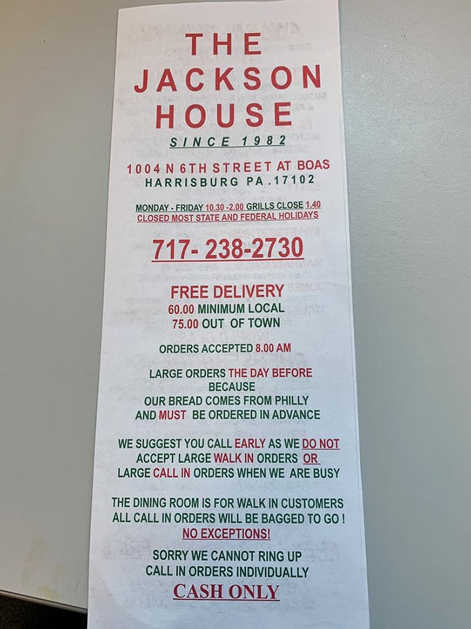 The rules are clear, the hours are limited, and the payment is cash-only—but for food this good, you'll happily play by their rules.