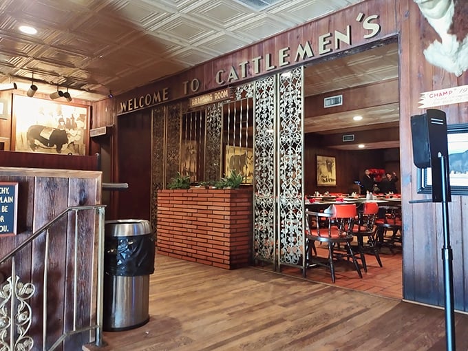 "Welcome to Cattlemen's"—three words that promise you're about to have one of the best meals of your life.