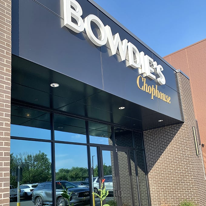 Bowldie's Chophouse brings metropolitan dining sensibilities to suburban Indiana, where steak lovers don't need to drive to the city for a proper cut.