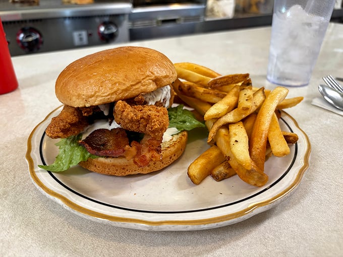 This chicken sandwich arrives looking like it means business – and business is making you incredibly happy.