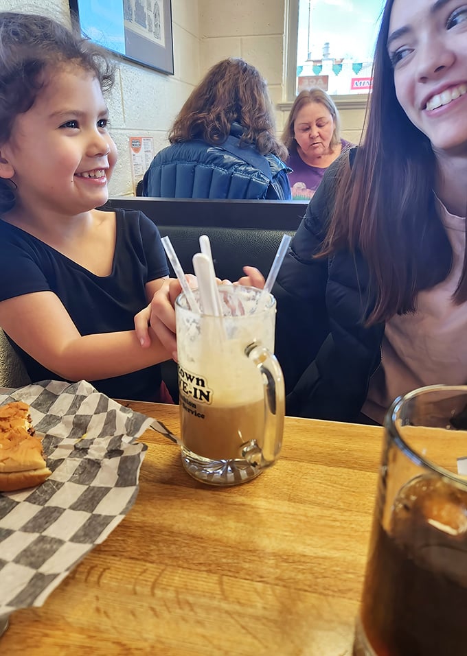 Multi-generational root beer appreciation in action: some traditions never go out of style, thankfully for everyone.