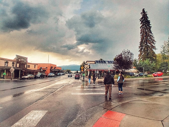 Even rain can't dampen McCall's charm. Downtown streets have that "movie set for mountain living" quality that makes you want to relocate.