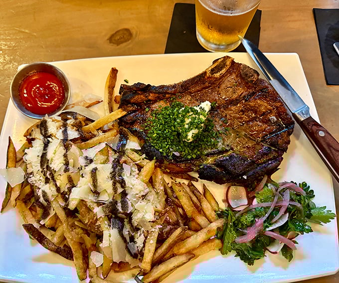 This steak isn't just cooked – it's been treated with the respect a good piece of beef deserves, with fries that look like they're auditioning for a food magazine cover.