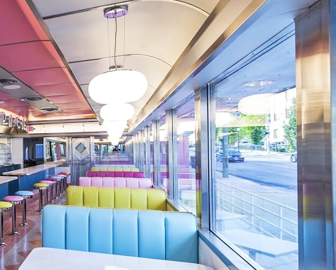 Booths in candy-store colors invite you to slide in and stay awhile – calories don't count when you're sitting on turquoise vinyl.