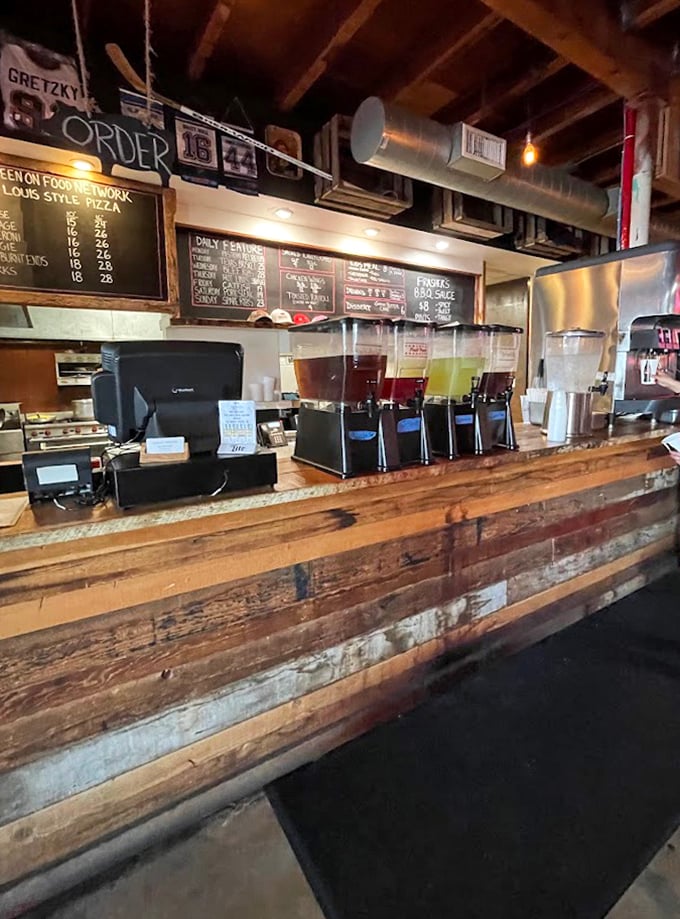 Where the magic happens – the counter where orders are placed and barbecue dreams come true.