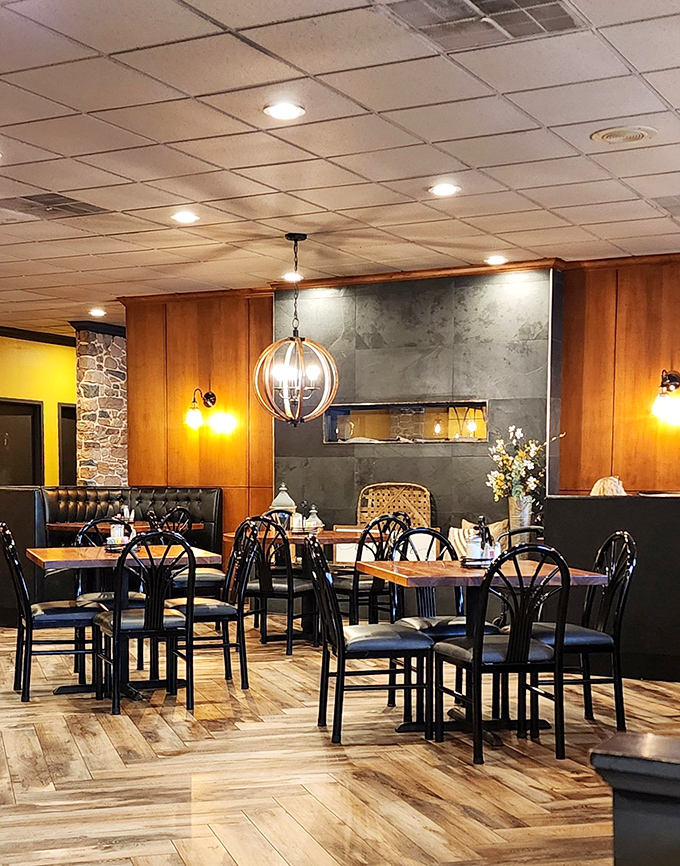 Dining areas that balance privacy with conviviality. Those wooden tables have likely witnessed countless celebrations, first dates, and "we need to talk" moments. 