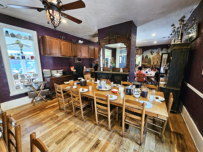 Another dining room, another chance to make memories. These wooden tables have heard more stories than a Nashville songwriter's notebook.