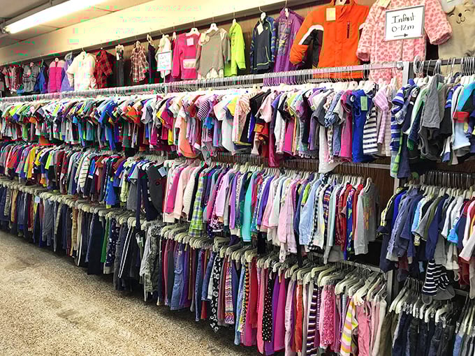 Tiny clothes, huge savings. Where smart parents outfit growing kids without growing their credit card debt.