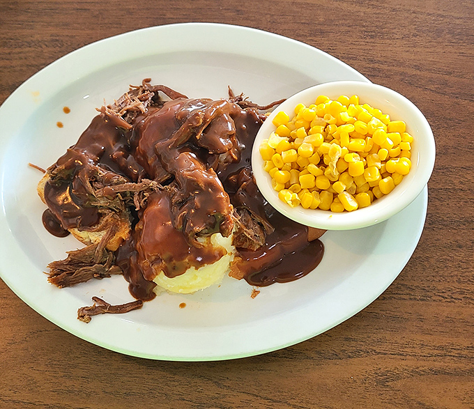 Slow-roasted beef with sweet corn – a plate that doesn't need fancy plating or garnishes when the flavor does all the talking.