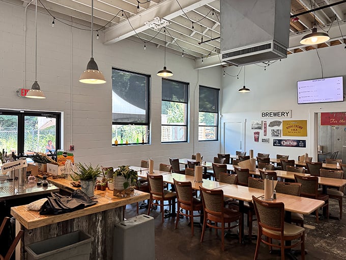 Sunshine streams through windows onto tables that have witnessed countless barbecue epiphanies. Simple seating for extraordinary eating.
