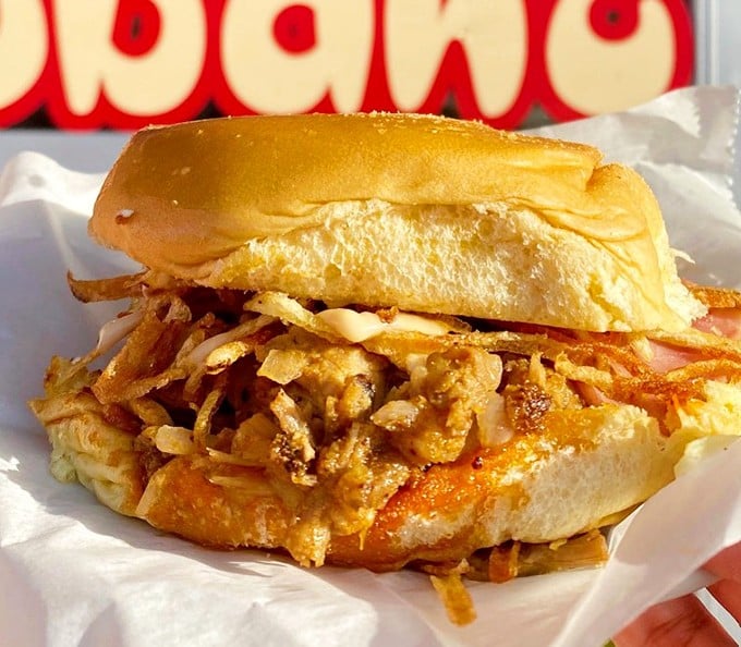 The chicken frita proves that beef isn't the only path to sandwich nirvana. A lighter option that doesn't skimp on flavor.