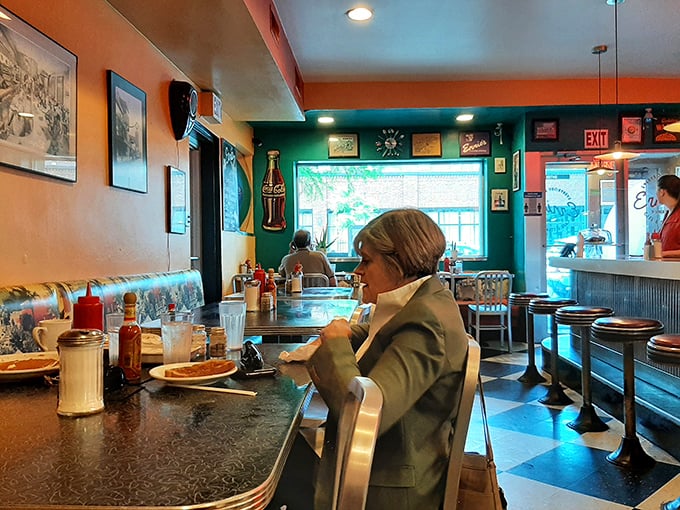 Even in the quieter moments, Ernie's maintains that perfect diner energy – a place where regulars and first-timers alike feel instantly at home.