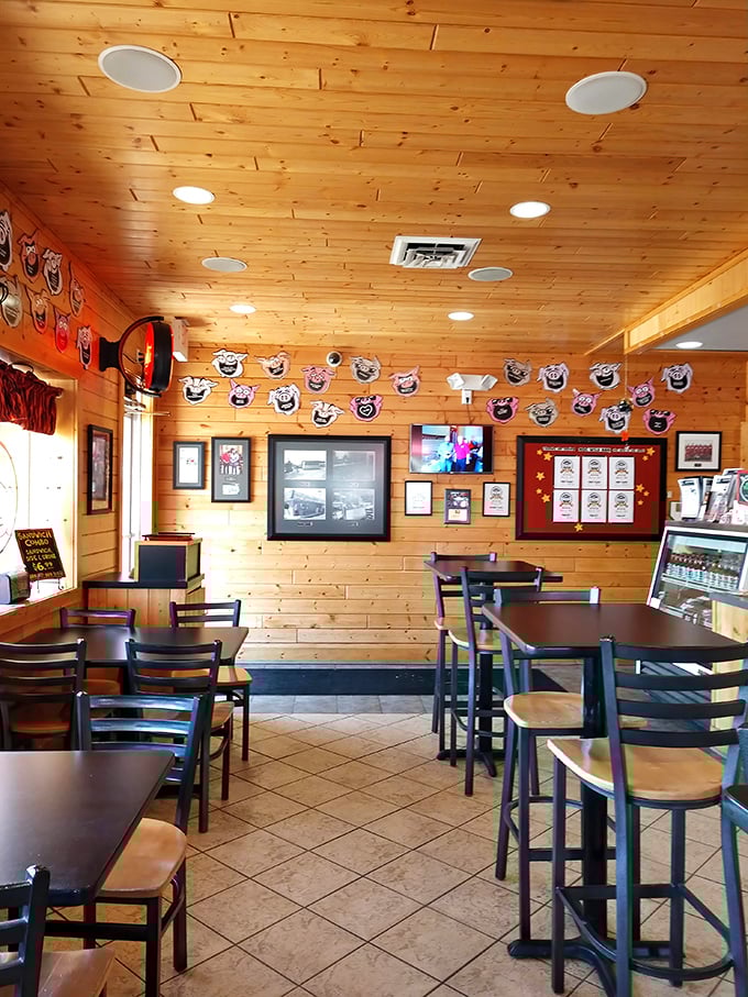 The dining area's pig-themed decor isn't just cute—it's a reminder that you're in a place that takes its pork (and everything else) seriously.