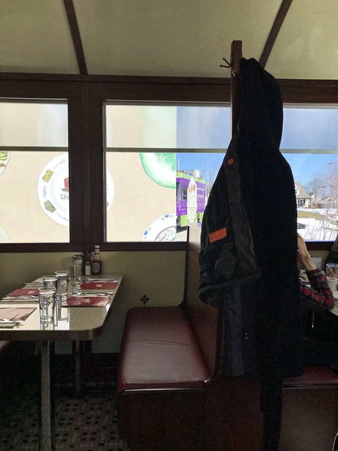 Classic booth seating where countless Buffalo residents have solved life's problems over coffee and eggs.