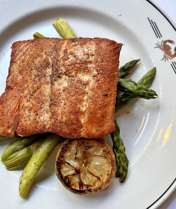 Salmon that's been seared to such perfection it deserves its own Instagram account. Those asparagus spears aren't just sidekicks.