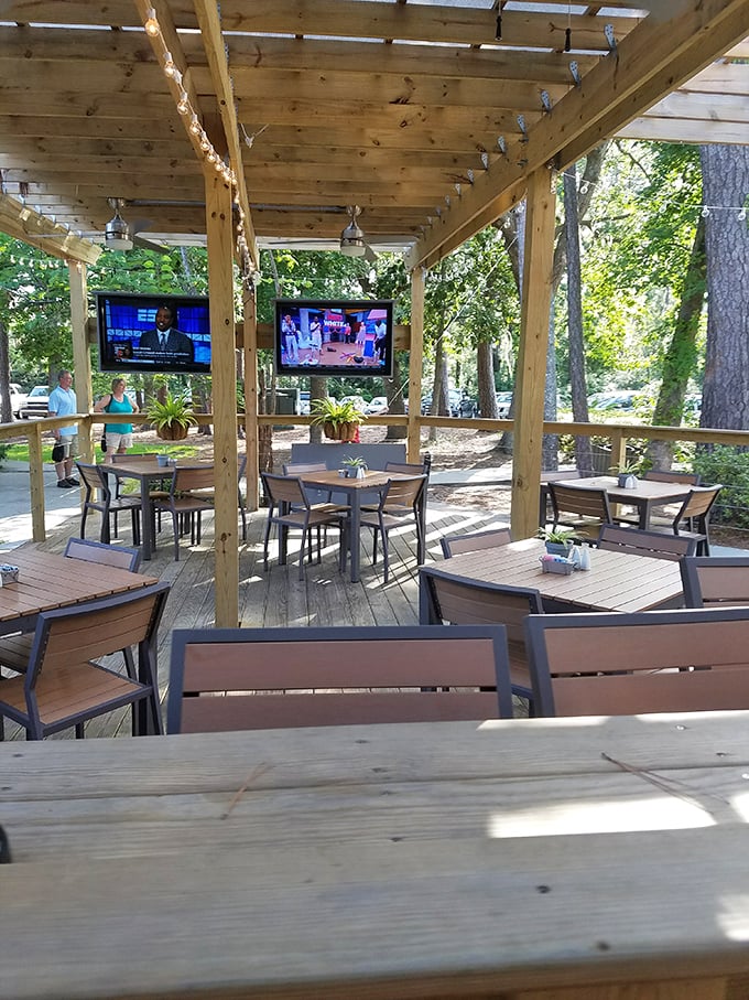 Dining al fresco under Hilton Head's canopy of trees—where nature provides the ambiance and Reilley's provides the sustenance.