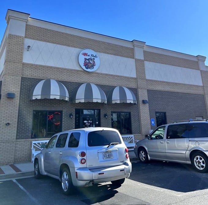 Even the parking lot has that "we're about to eat something amazing" energy. Those awnings promise shelter from everything except calories.