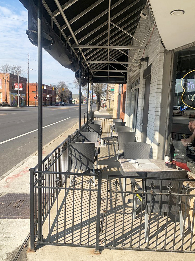 Sidewalk seating that offers fresh air with your fresh coffee—people-watching and pancakes, the ultimate Columbus morning multitask.