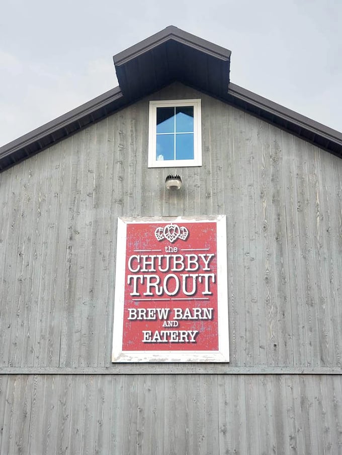 The "Brew Barn and Eatery" sign proudly announces what you're in for – a rustic seafood experience with serious Midwest charm.