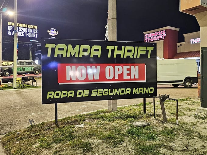 The sign says it all—Tampa Thrift welcomes bargain hunters in both English and Spanish, proving great deals transcend language barriers.