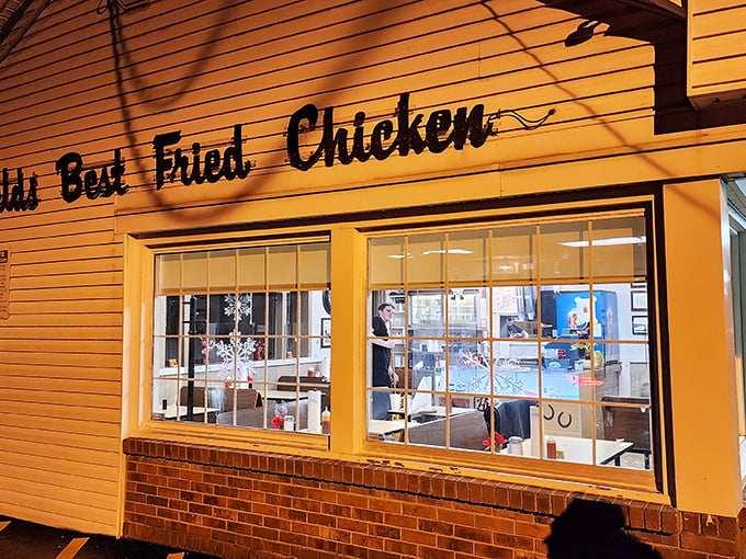 World's Best Fried Chicken isn't just a bold claim—it's a promise written right on the building. Truth in advertising.