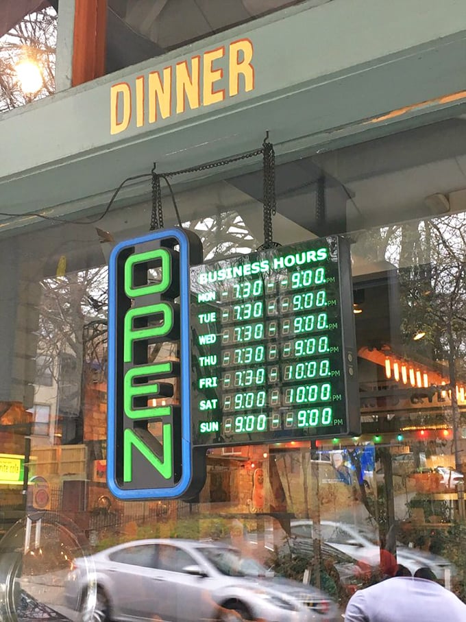 These hours are worth committing to memory—your future hungry self will thank you for knowing exactly when you can get your Folk Art fix.