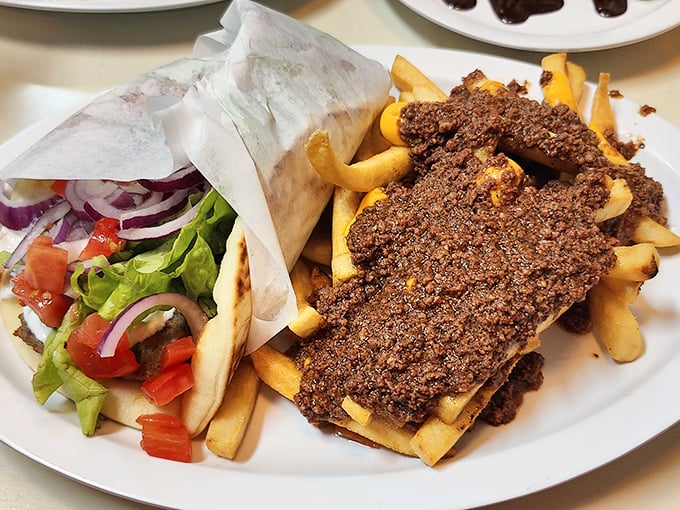 The veggie gyro and chili fries combo – proof that even in diner food, balance is possible. Sort of.