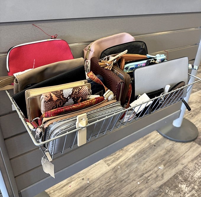 Wallet wonderland! These gently-loved leather companions are ready for a second chance at holding your hard-earned cash—ironically, while saving you some.