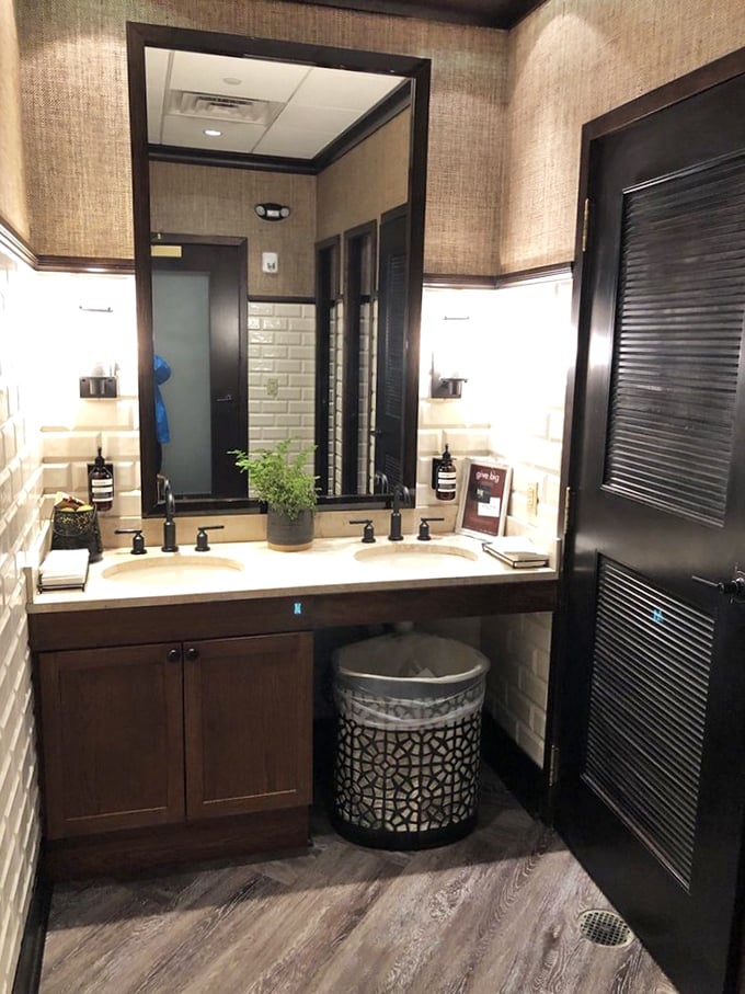 Even the bathroom exudes understated elegance – because every aspect of the Alta Via experience is curated for delight.