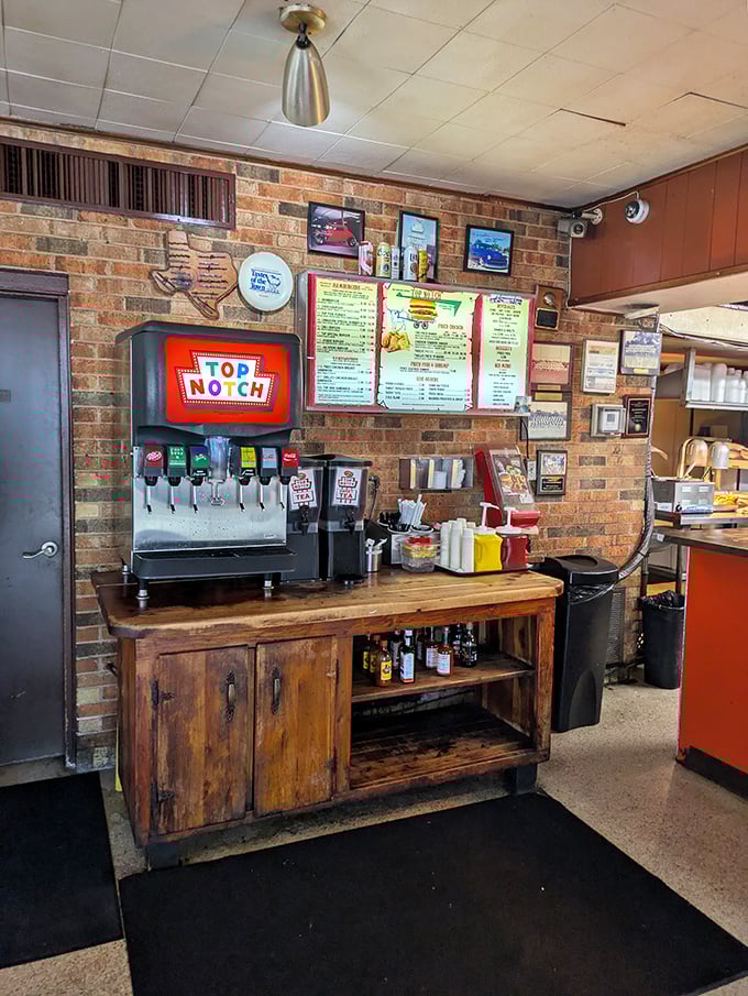 The soda fountain station – where your root beer dreams come true and the perfect complement to that double cheeseburger awaits.