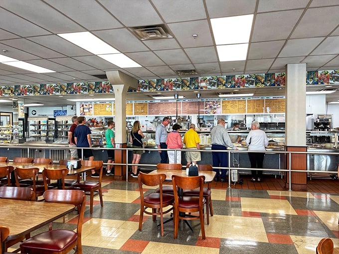 The lunch line shuffle—a daily ritual for downtown workers and visitors alike. Veterans know the best time to avoid the rush; rookies learn quickly.