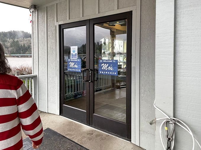The entrance to Mo's—like the wardrobe to Narnia, except instead of a magical snow kingdom, you're entering a realm of seafood delights and coastal comfort.