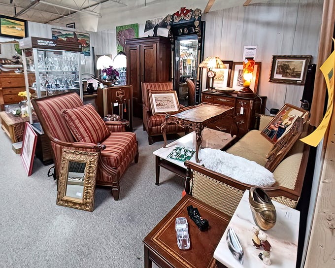 This elegant furniture vignette whispers of parlor conversations and afternoon tea. Just add a classic novel and you're living in a period drama.