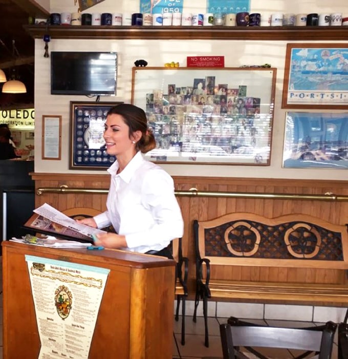 Behind every great breakfast joint is a team that makes the magic happen – orchestrating the morning symphony of sizzling bacon and coffee refills.