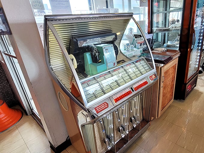 The vintage jukebox stands ready to provide the soundtrack to your meal—Elvis with those eggs? Buddy Holly with that burger?