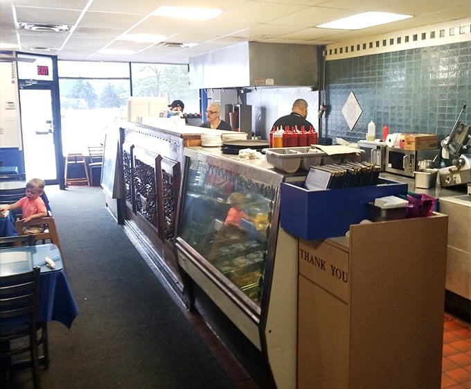 The counter where culinary dreams come true, staffed by folks who understand that Greek food isn't just a meal – it's a celebration.
