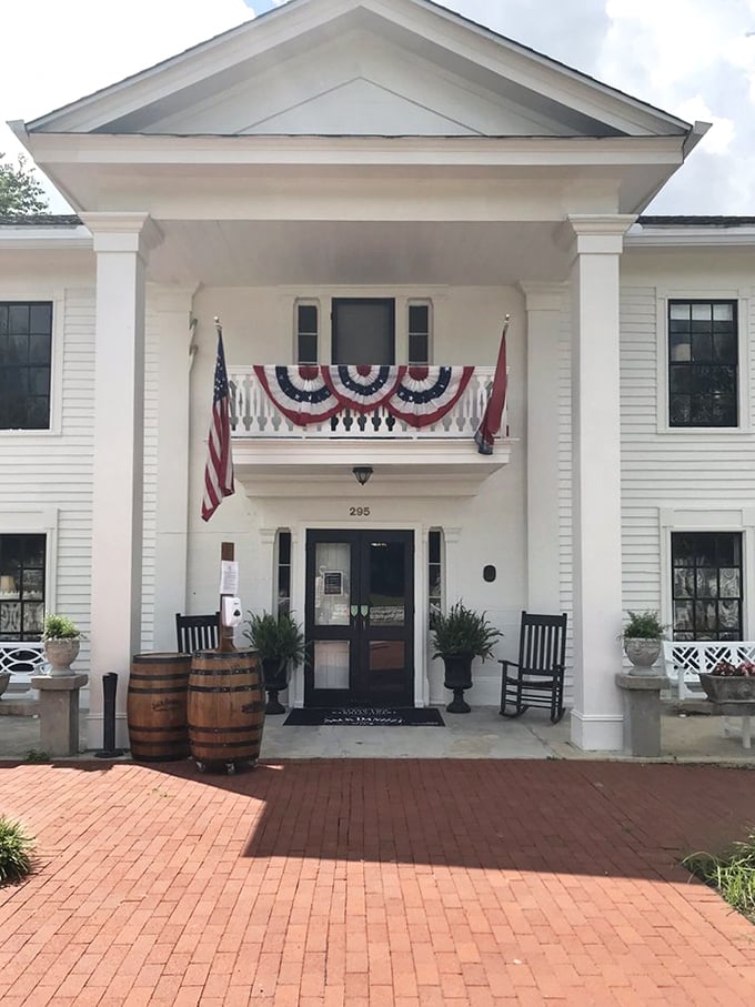 The entrance that's seen generations of hungry visitors. Those whiskey barrels aren't just decoration – they're a nod to Lynchburg's spirited heritage.