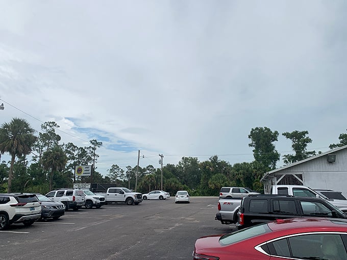 A parking lot that fills up faster than beachfront property during snowbird season—the surest sign you've found somewhere worth visiting.