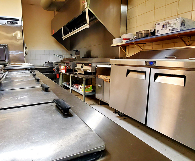 The kitchen—spotless, efficient, and ready for action. Like NASA for pizza, but with better lunch breaks and tastier results.