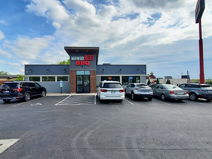 The parking lot – where anticipation builds on arrival and satisfied patrons waddle back to their cars with doggie bags and no regrets.