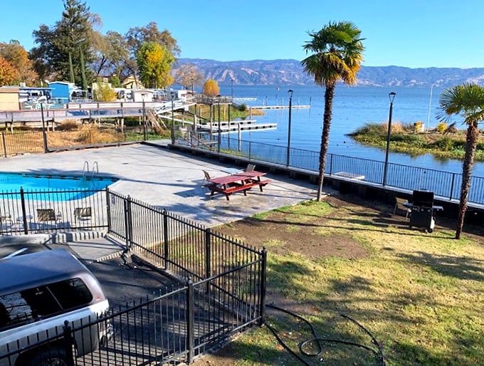 Poolside or lakeside? At Anchorage Inn, you don't have to choose. This is what vacation indecision looks like when both options win.