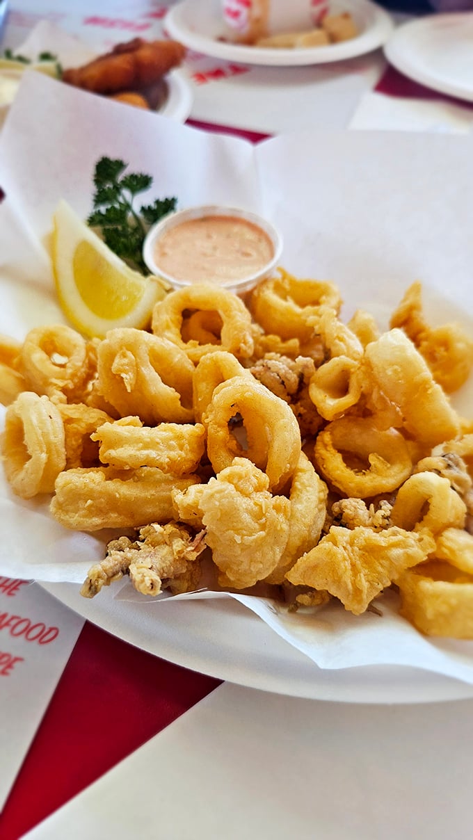 Calamari that doesn't fight back – tender, golden rings that make you wonder why anyone would ever use the word "rubbery" near squid.